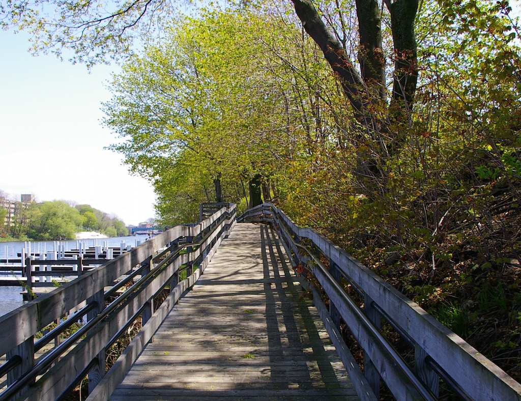 Manistee Riverwalk - Manistee County Tourism - Manistee, Michigan